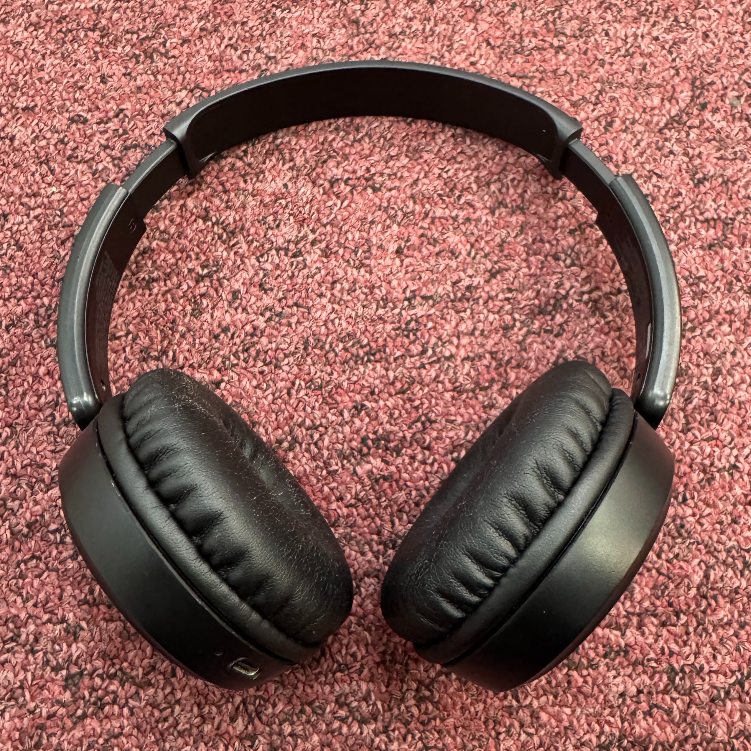 Pre-owned JVC Bluetooth Headphones - Own4Less